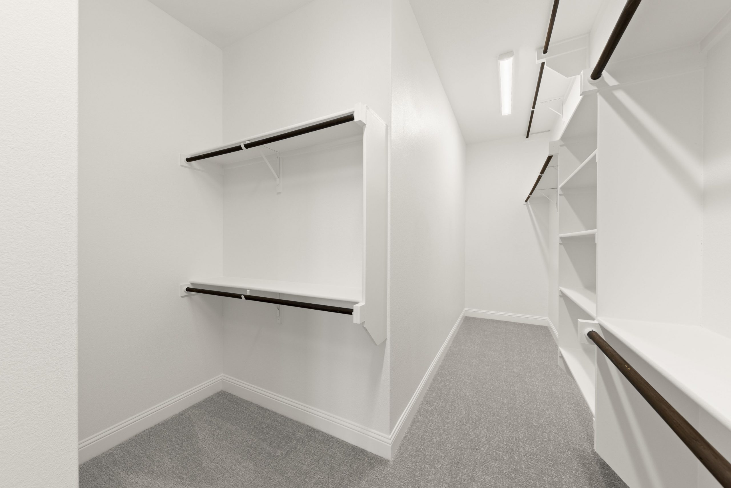 1328 David Drive – Ready Now!